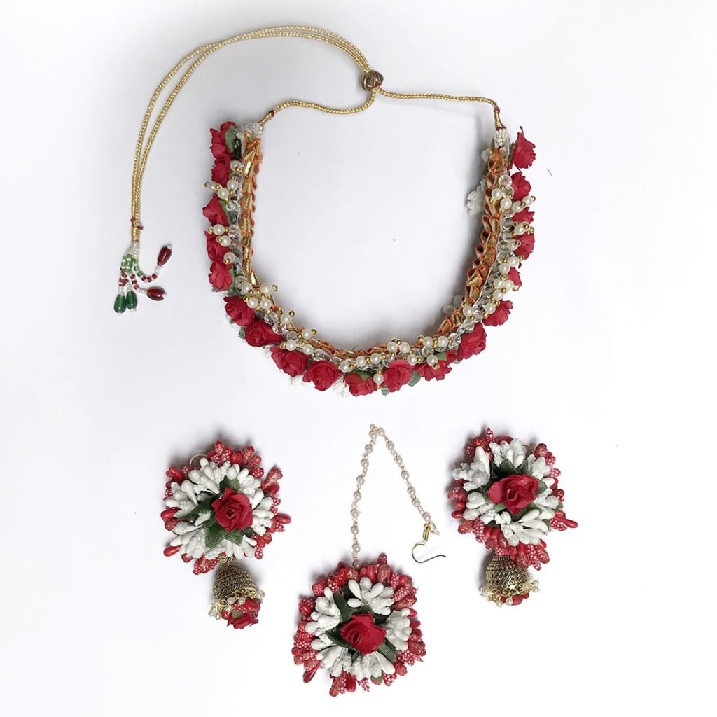 Aabhaas Mini Flower Jewellery Set 01 – aabhaas design and craft